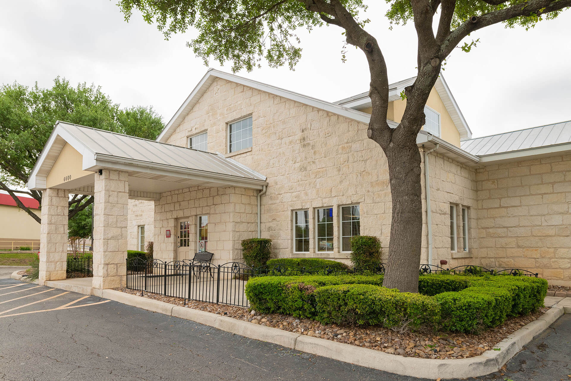 Boarding Registration | Lakefield Babcock Hills